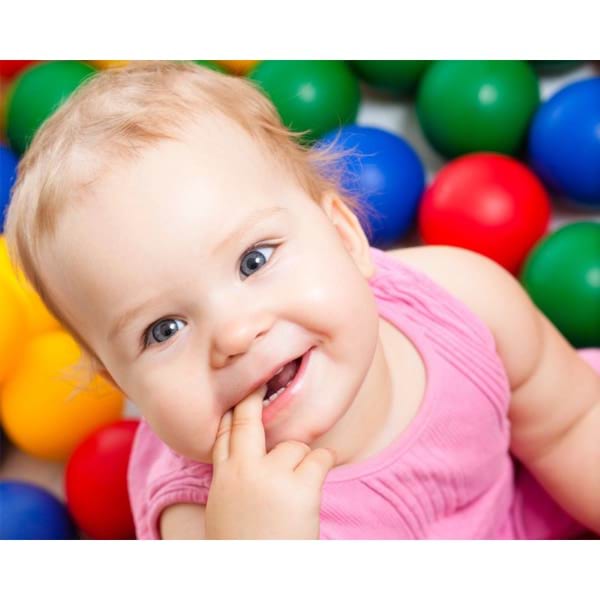 Spalvoti plastikiniai kamuoliukai (50 vnt.) | DIVEBALLS – Toprabat.lt